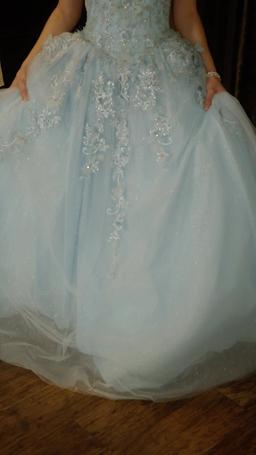 The Quarterback Next Door Full Episodes | ReelShort