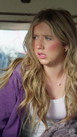 Kissed by Claw and Fang Full Episodes | ReelShort