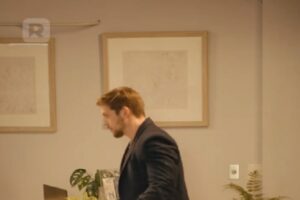 Biggest Hit: Accidental Surrogate For Alpha Book Characters & Reviews - ReelShort Fandom