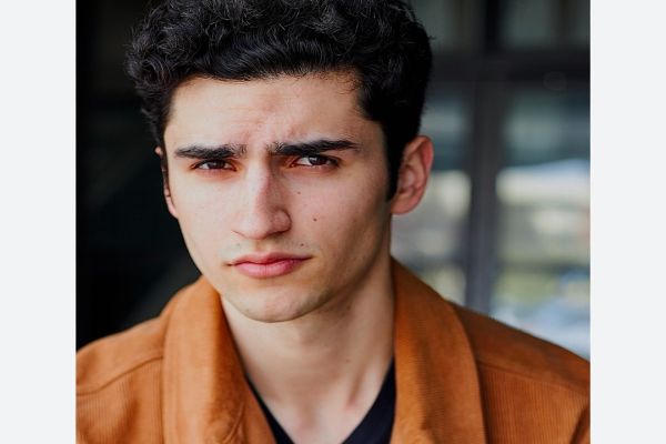 Falling for My Estranged Wife Full Movies Cast & Characters Review ...