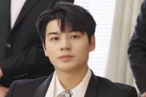 Watch Captive Love From The Mob Boss Chinese Drama Online! - ReelShort ...