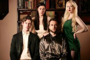 Meet Autumn Noel: A Rising Star You Can't Miss - ReelShort Fandom