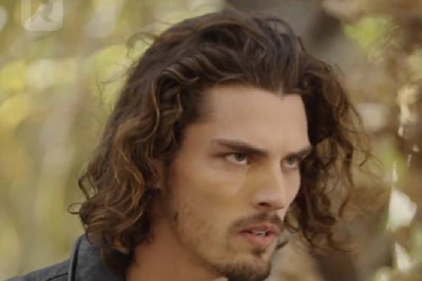 Watch Wren Wolfhart And Hunter Silver In The Cursed Alpha’s Mute Bride Movie Now! - ReelShort Fandom