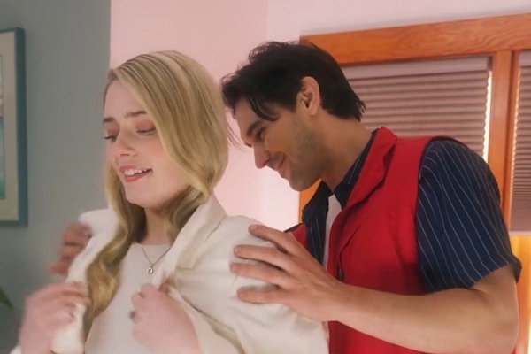 Looking At Clyde Lane And Ivy Lyndon's Story In Hey Boss Your Company Is Getting Bombed Movie ...