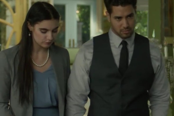 Woke Up Married to My Crush Cast: An Incredible Love At First Sight Romance Fantasy - ReelShort ...