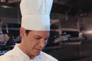 Chef Leon Kennedy King Of Cooking Ending: What Happens To Leon In ...